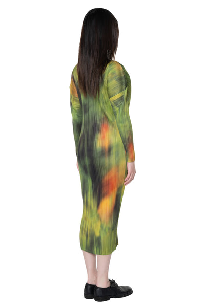 Pleats Please ISSEY MIYAKE Turnip & Spinach Dress Green | UJNG